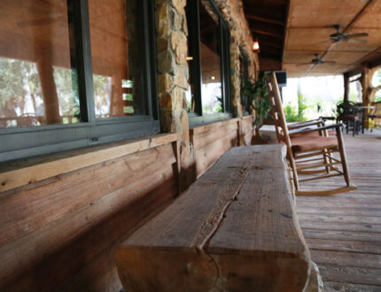 Swamp Water Cafe – Full-Service Restaurant with a Taste of the Everglades
